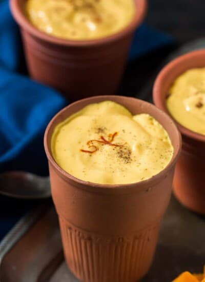 Detox Infused Water (Homemade Vitamin Water) - Curry Trail