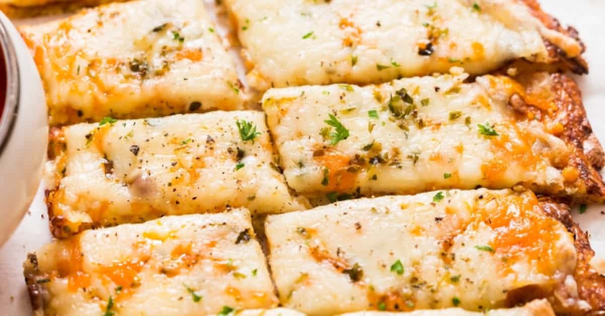 Cheesy Cauliflower Breadsticks Recipe - CurryTrail