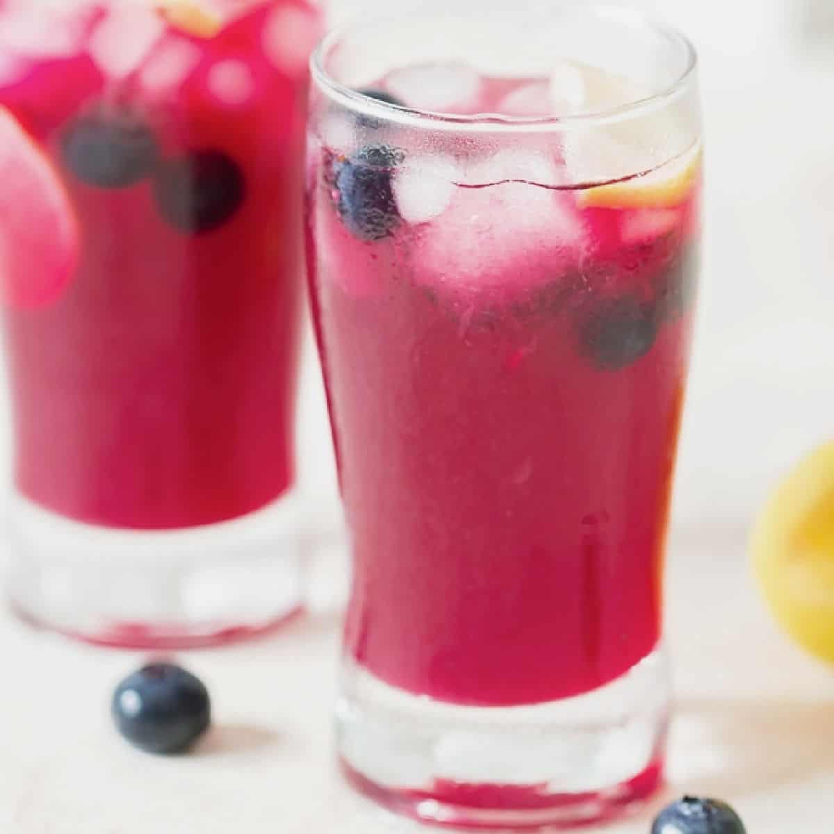 Refreshing Blueberry Lemonade Recipe - Curry Trail