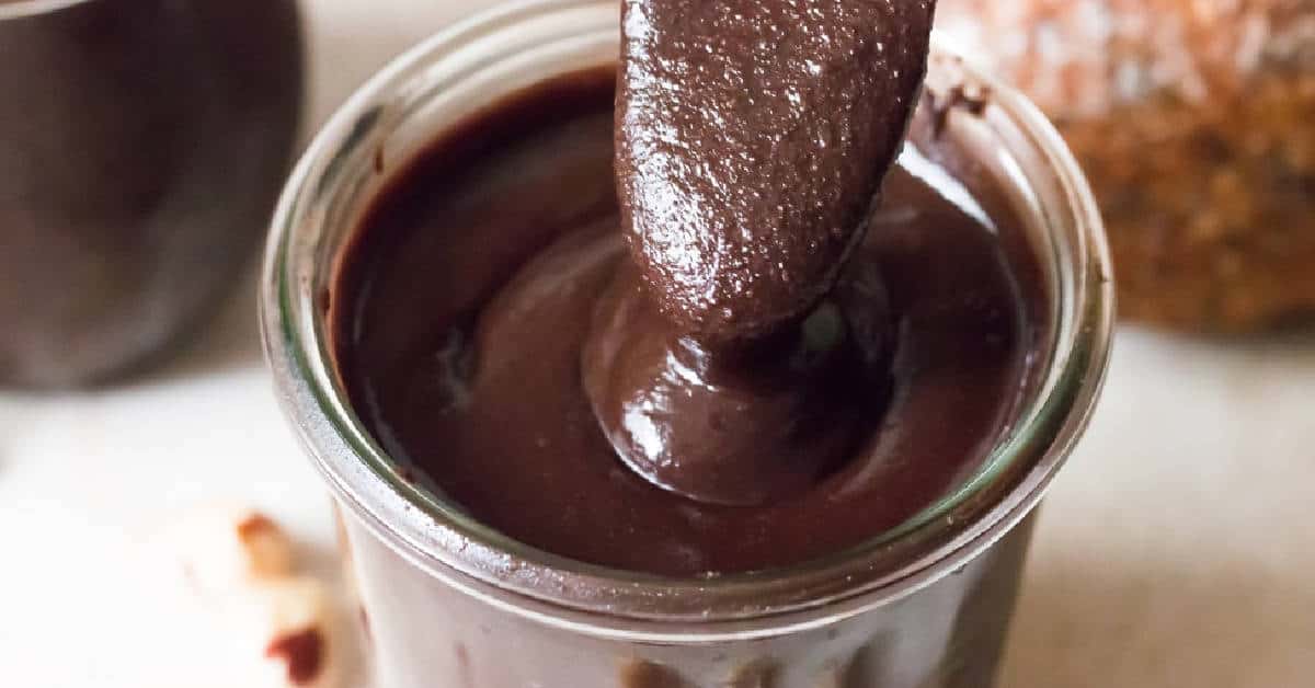 Best Homemade Nutella Recipe {7 Ingredients 30 Minutes}- Curry Trail
