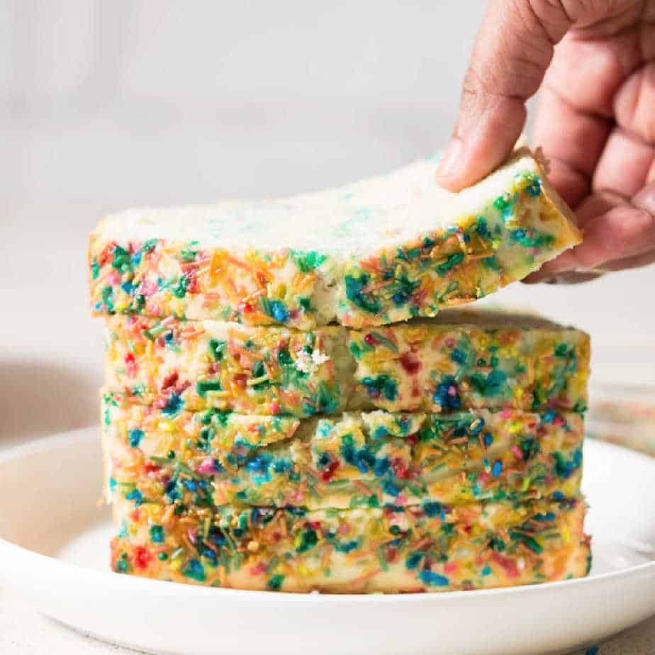 3 Ingredients Ice Cream Bread Recipe - Curry Trail