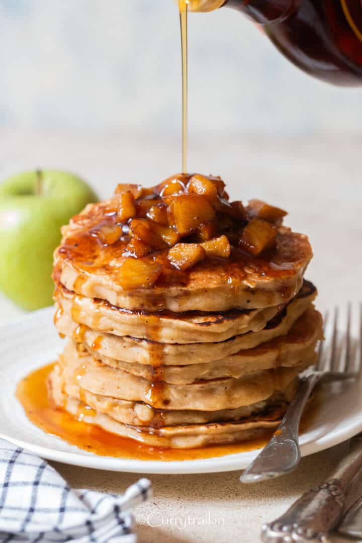 Easy Apple Pancakes - Curry Trail