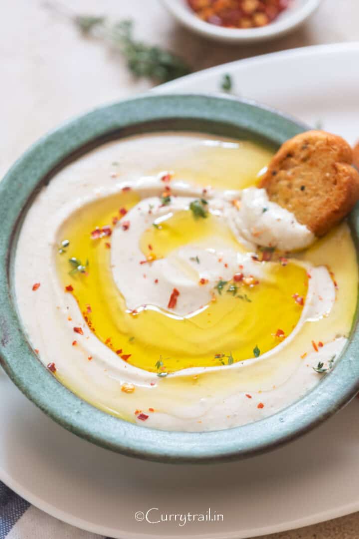 5 Minutes Creamy White Bean Dip - Curry Trail